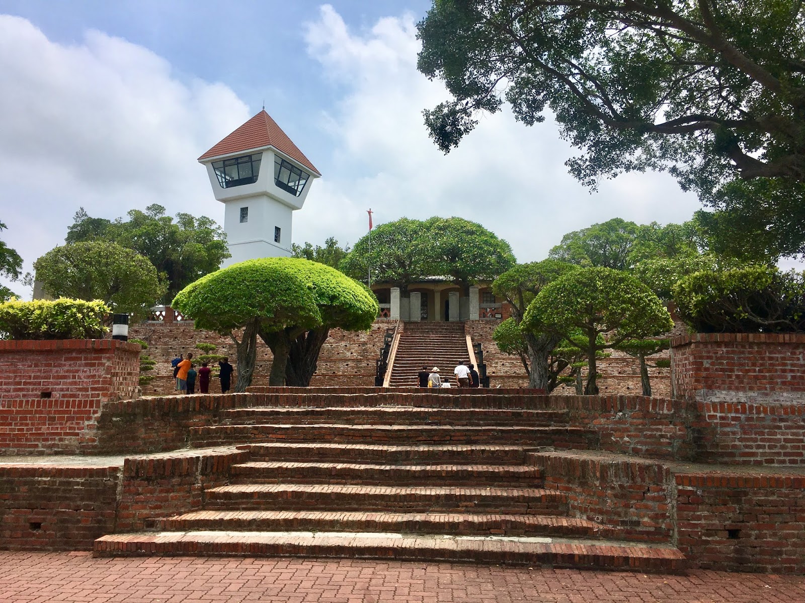 Tainan Travel: Visiting Anping ~ Fort Zeelandia and Eternal Golden ...