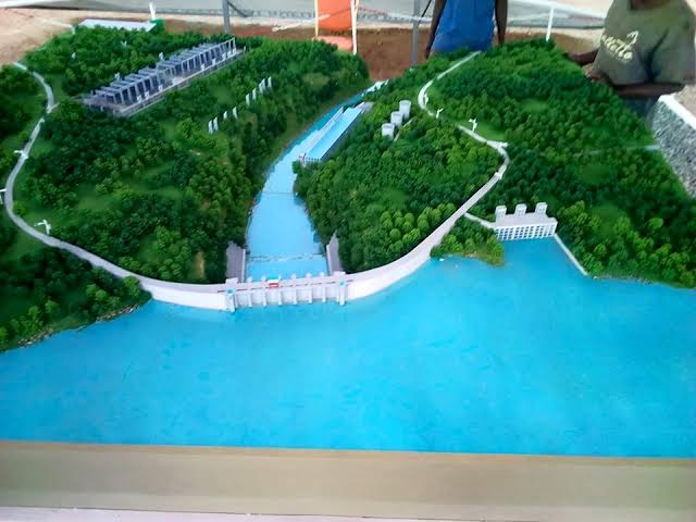 NI HISTORIA YA KALE KWA MABEBERU KUKWANZA UJENZI WA MIRADI MIKUBWA YA ...