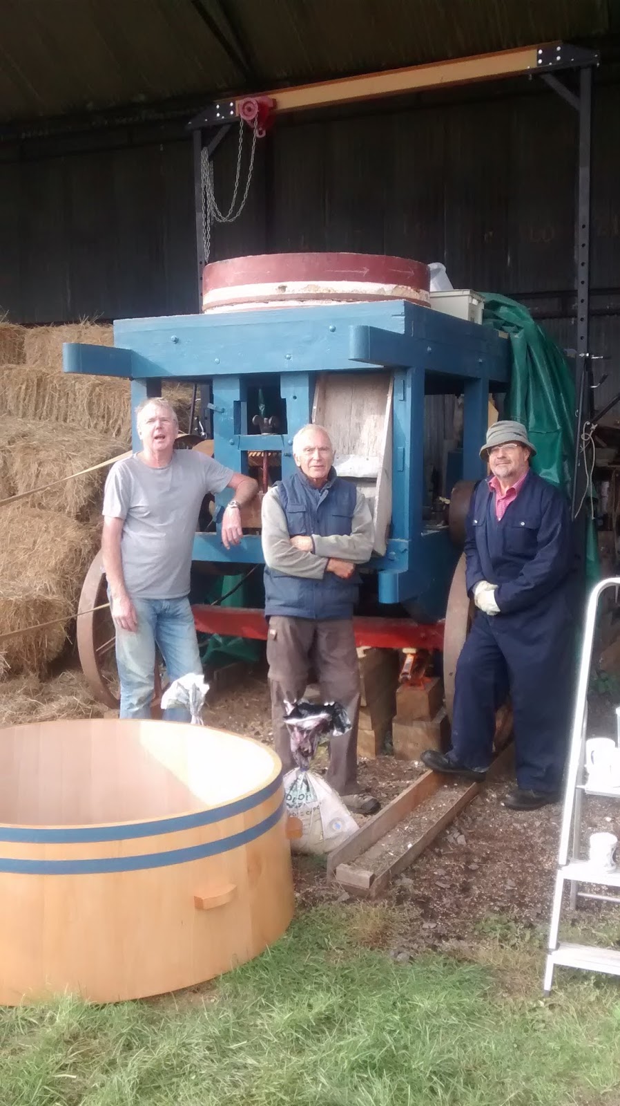 Chinnor Windmill: Mobile corn mill