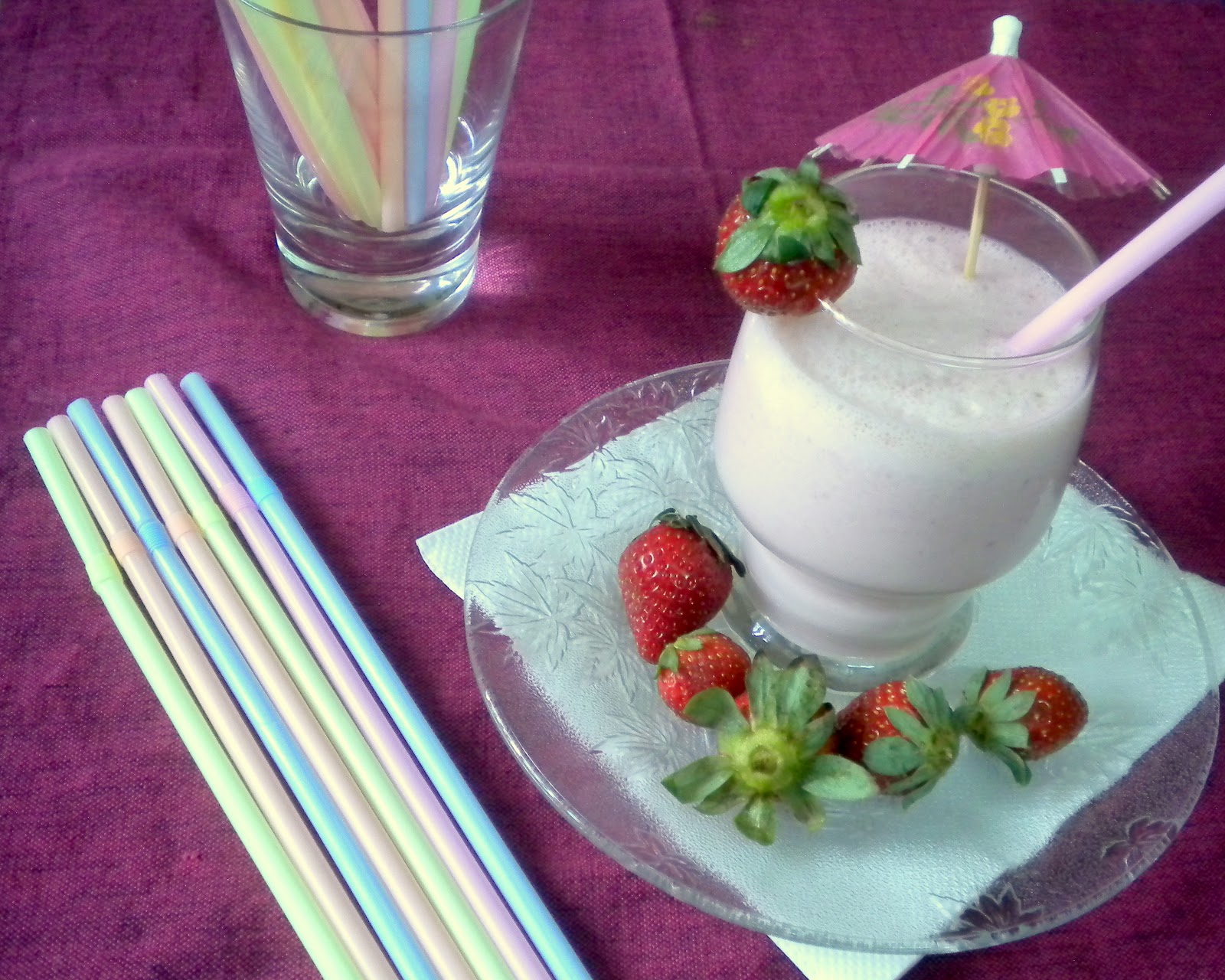 Palakkad Chamayal: Strawberry Milkshake