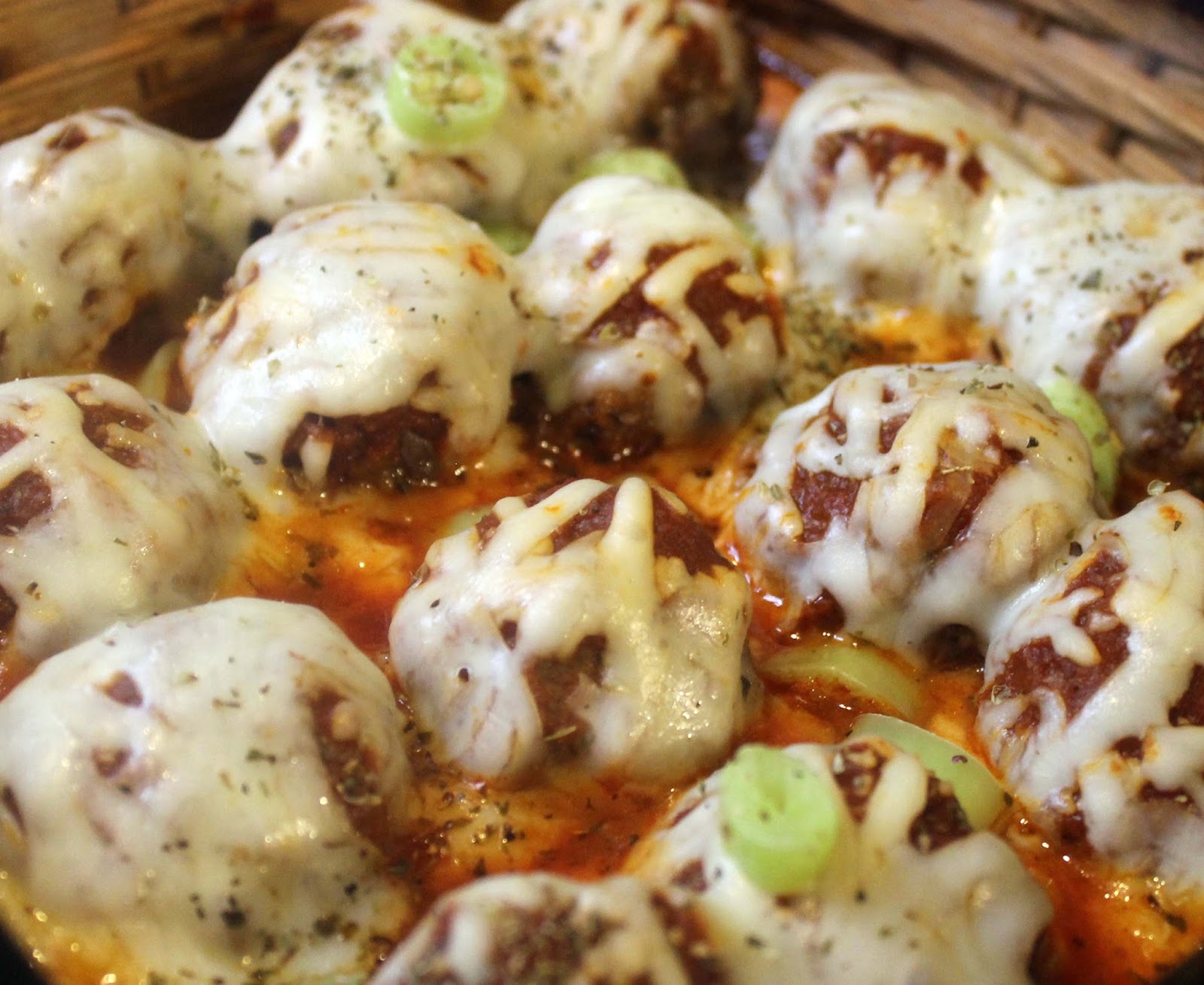 Cooking With Mary and Friends: Cheesy Enchilada Meatball Bake