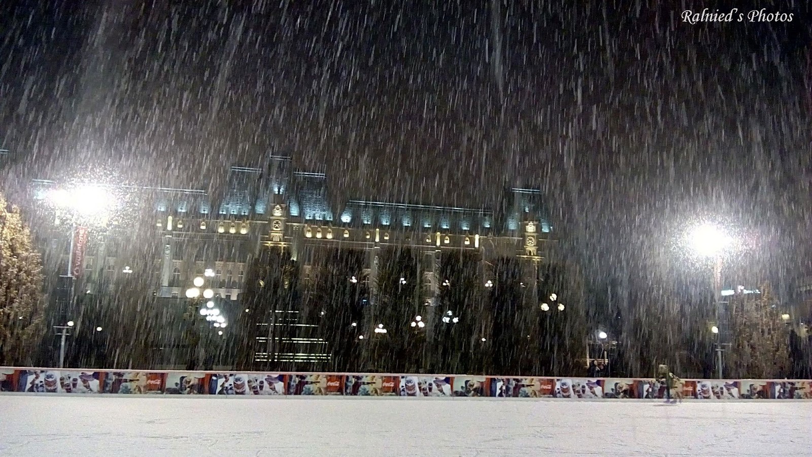 Pe o aripă de cânt: Ninge pe Moldova, ninge...