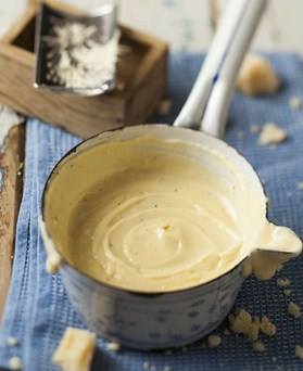 In en om die huis: Bier & Kaassous