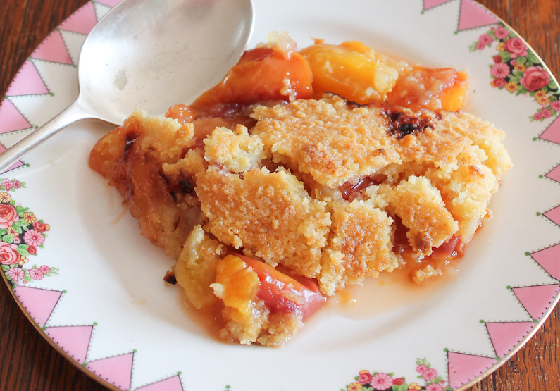 Food Lust People Love: Boozy Nectarine Crumble