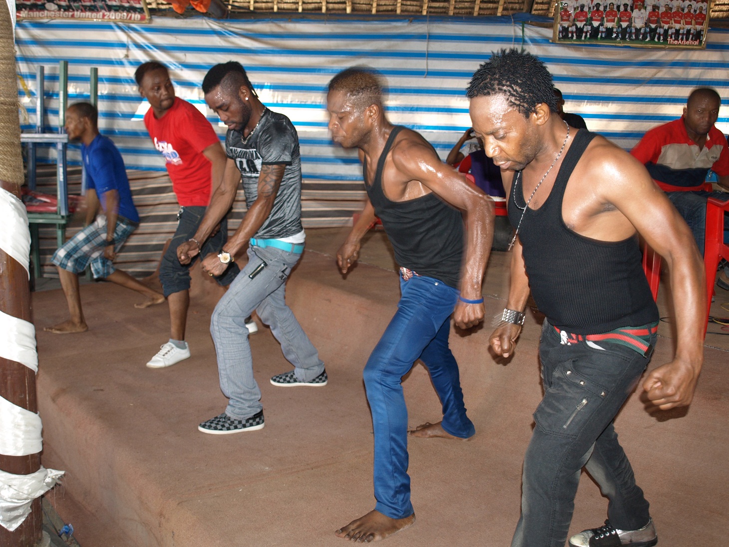 EXTRA BONGO: EXTRA BONGO WAZIDI KUJIIMARISHA ZAIDI