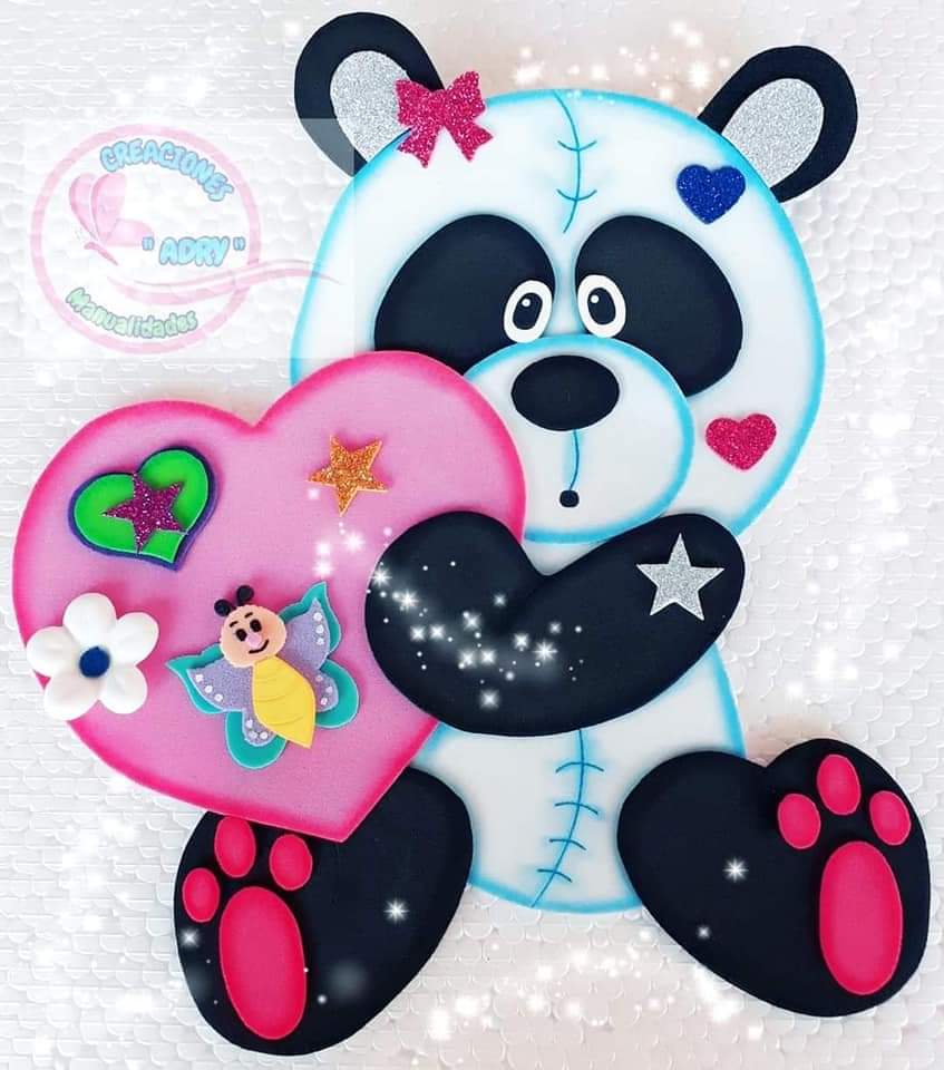 Molde de urso panda com coração para imprimir em eva - Ver e Fazer
