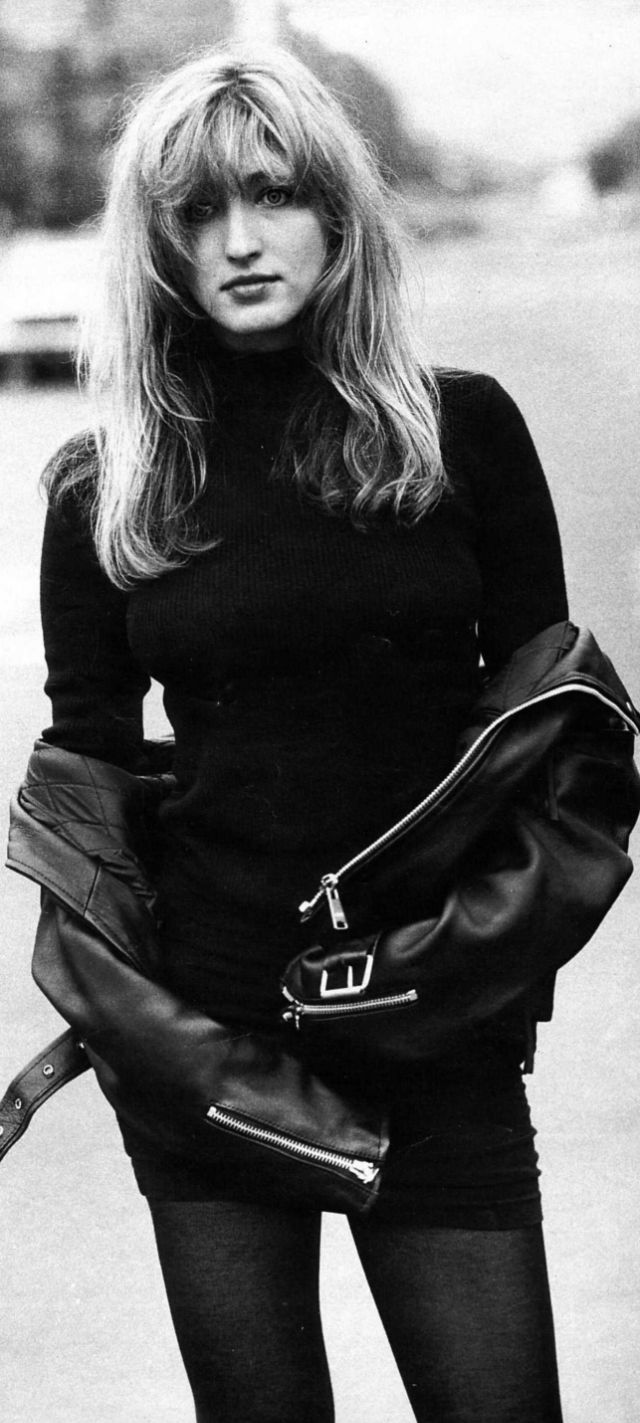 Pre-Kennedy: Rare Photos of Young Carolyn Bessette in Her Modeling Days ...