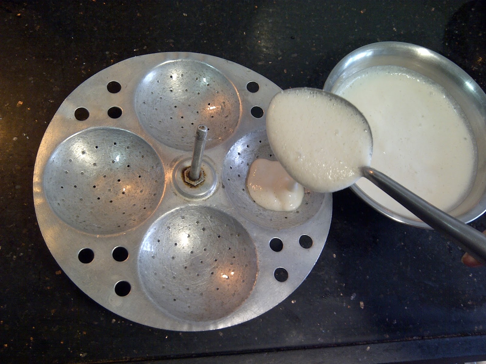 AMU'S RECIPES: Steam Idli