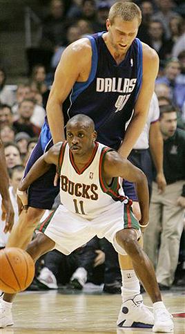 HoopHeroics: The Smallest NBA Player Ever.