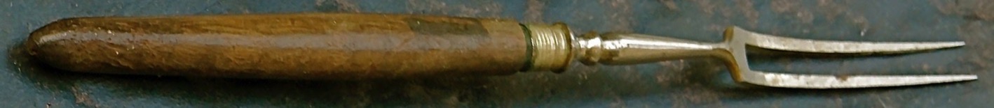 Etiquipedia: Who Brought Us the Fork?