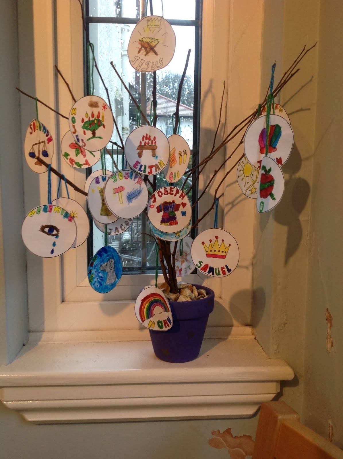 Emmanuel Bristol blog: What on earth is a Jesse Tree?