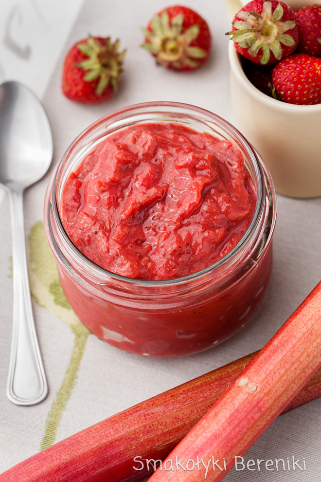 Mus z truskawek i rabarbaru | Smakołyki Bereniki