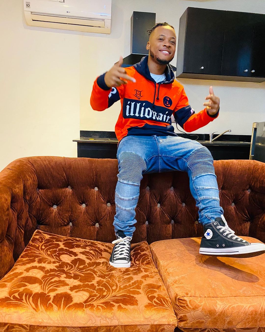 House: Pictures of Poco Lee house