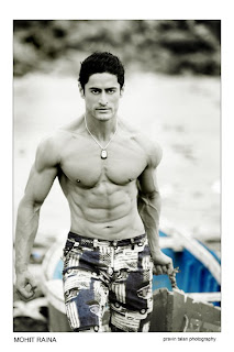 Shirtless Bollywood Men: Mohit Rana
