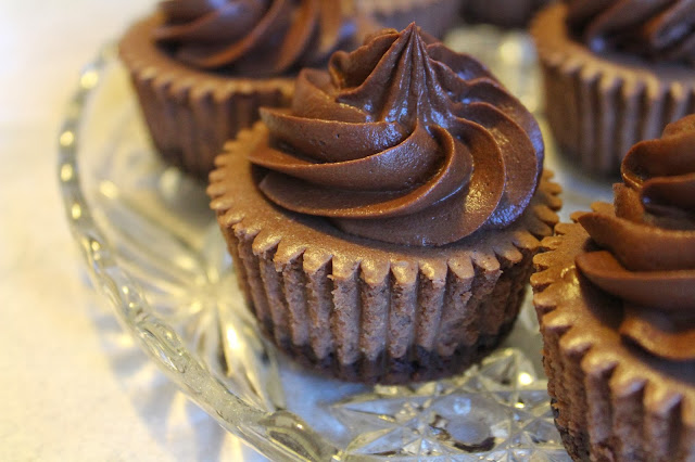 Blog as you Bake: Chocolate Cheesecake Cupcakes
