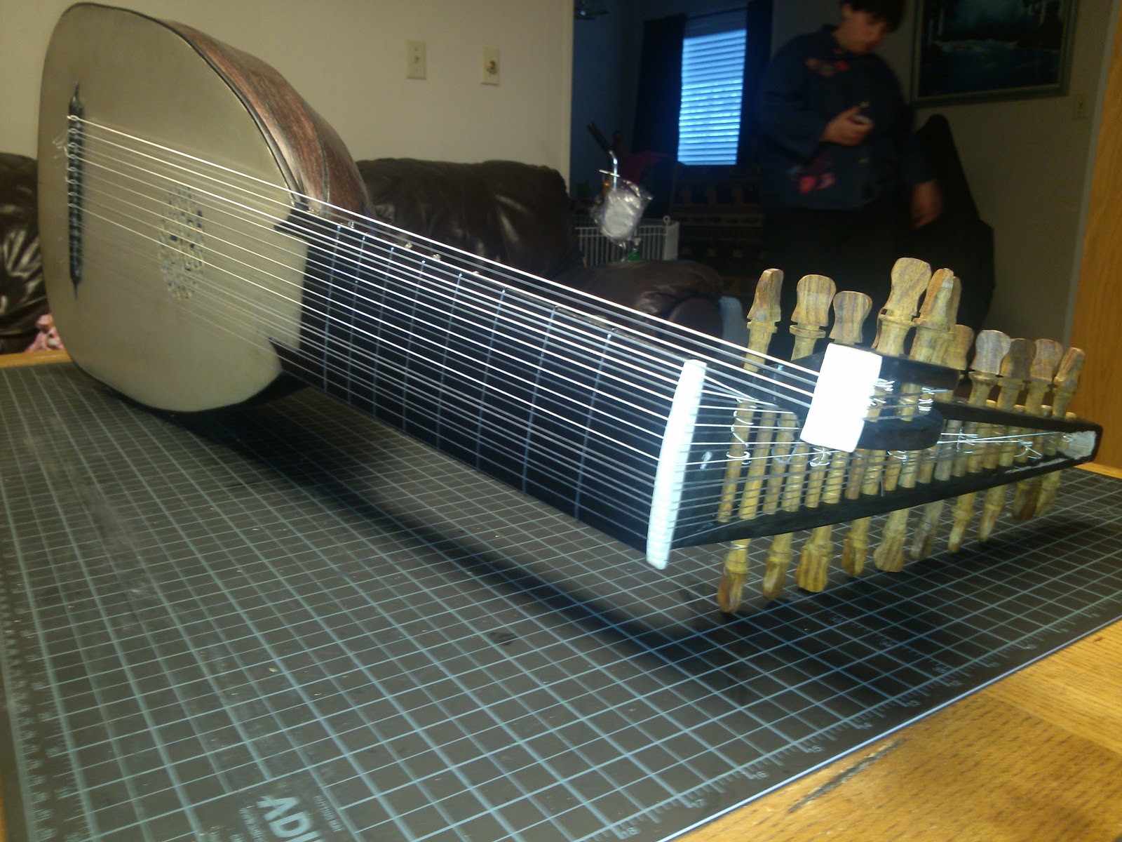 Building a Baroque 13-course lute