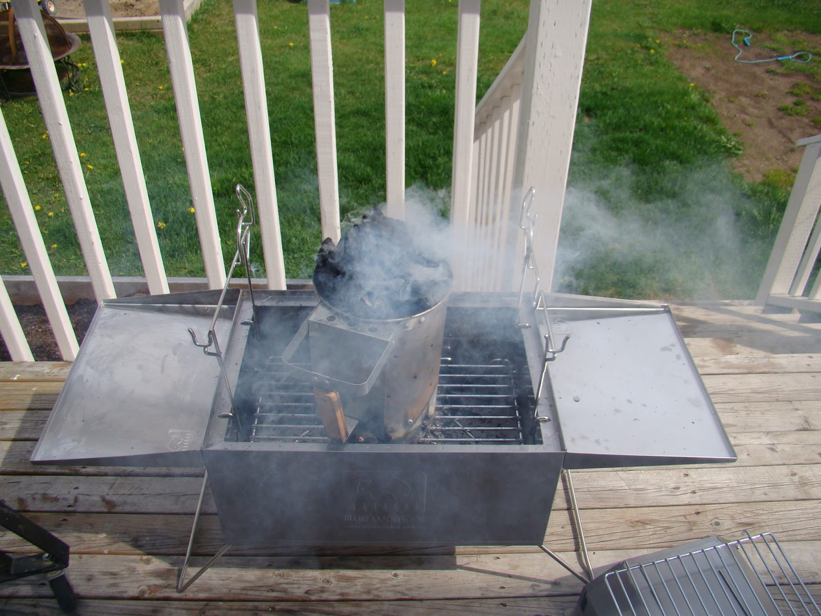 HRM CREATIVE BBQ: The Little Wombat grill review