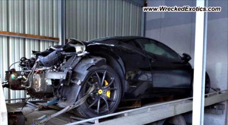 You Can Barely Tell This Is a Ferrari 458 - Severe Crash Damage - World ...