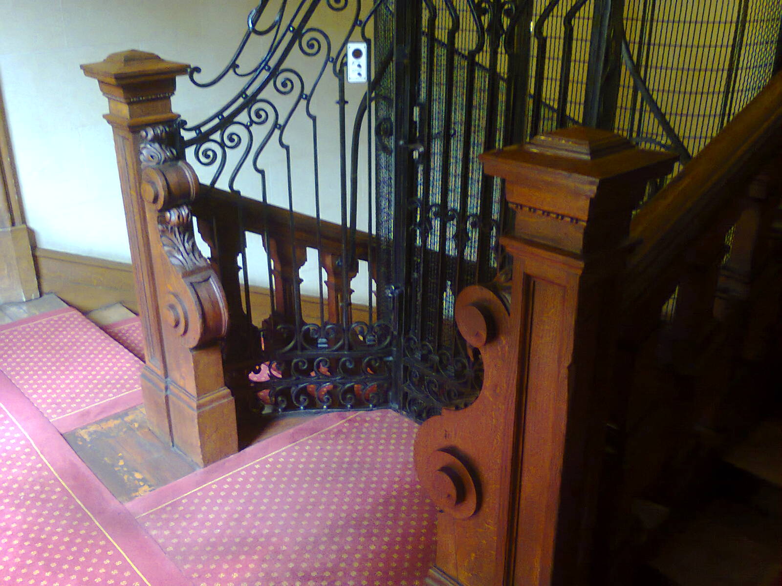 Paris-bise-art : Roux, Combaluzier et Malesherbes...