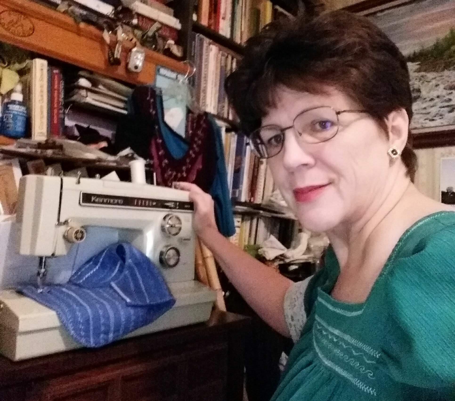 VINTAGE KENMORE SEWING MACHINE CAM TYPES AND STITCHES EMBROIDERY