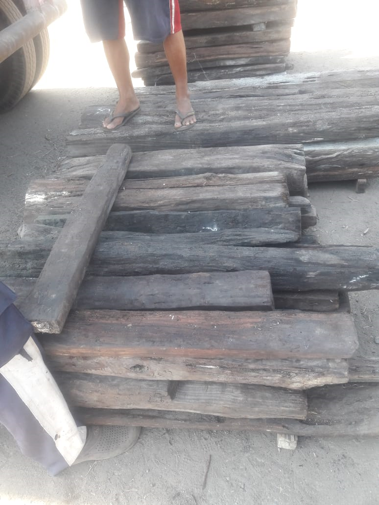 kayu hitam langkah kayu ebony surabaya cipta karya kayu