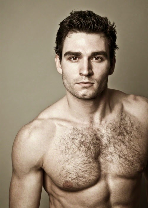 uou a happy life: physiques of lean & fit hard working men.