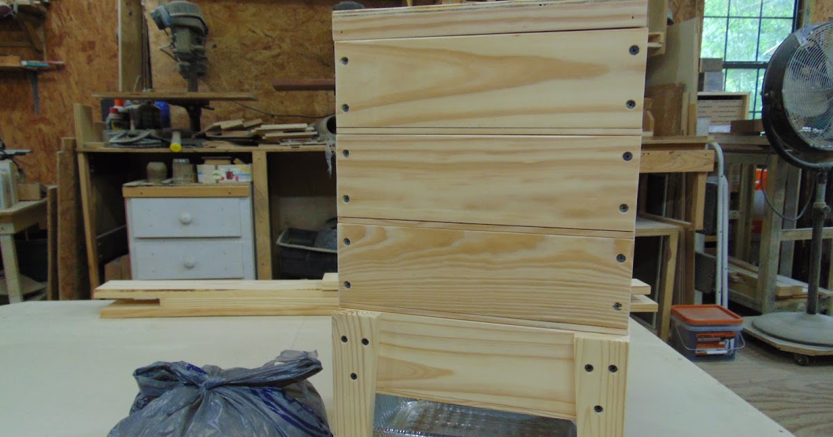 Worm Farmer Goods: 4 Tray Worm Bin