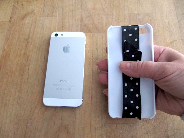 Sew Many Ways...: Tool Time Tuesday...Cell Phone Strap