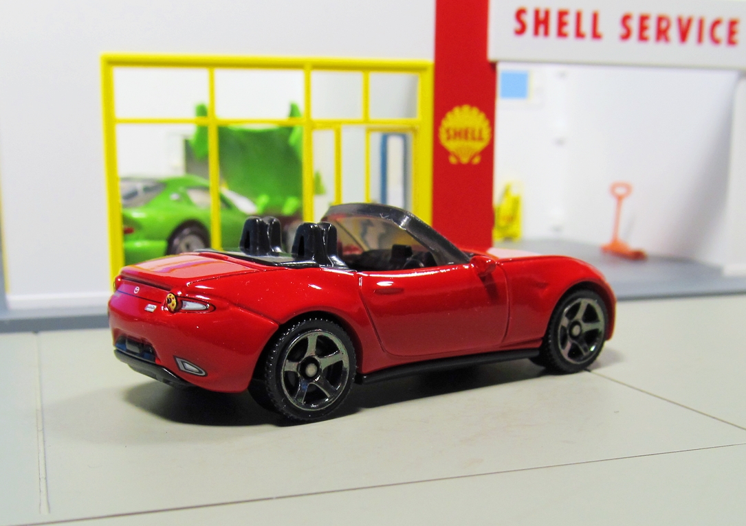 Matchbox Mazda MX-5 Miata
