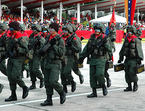 .: Celebrado día de la independencia de Venezuela con desfile cívico ...