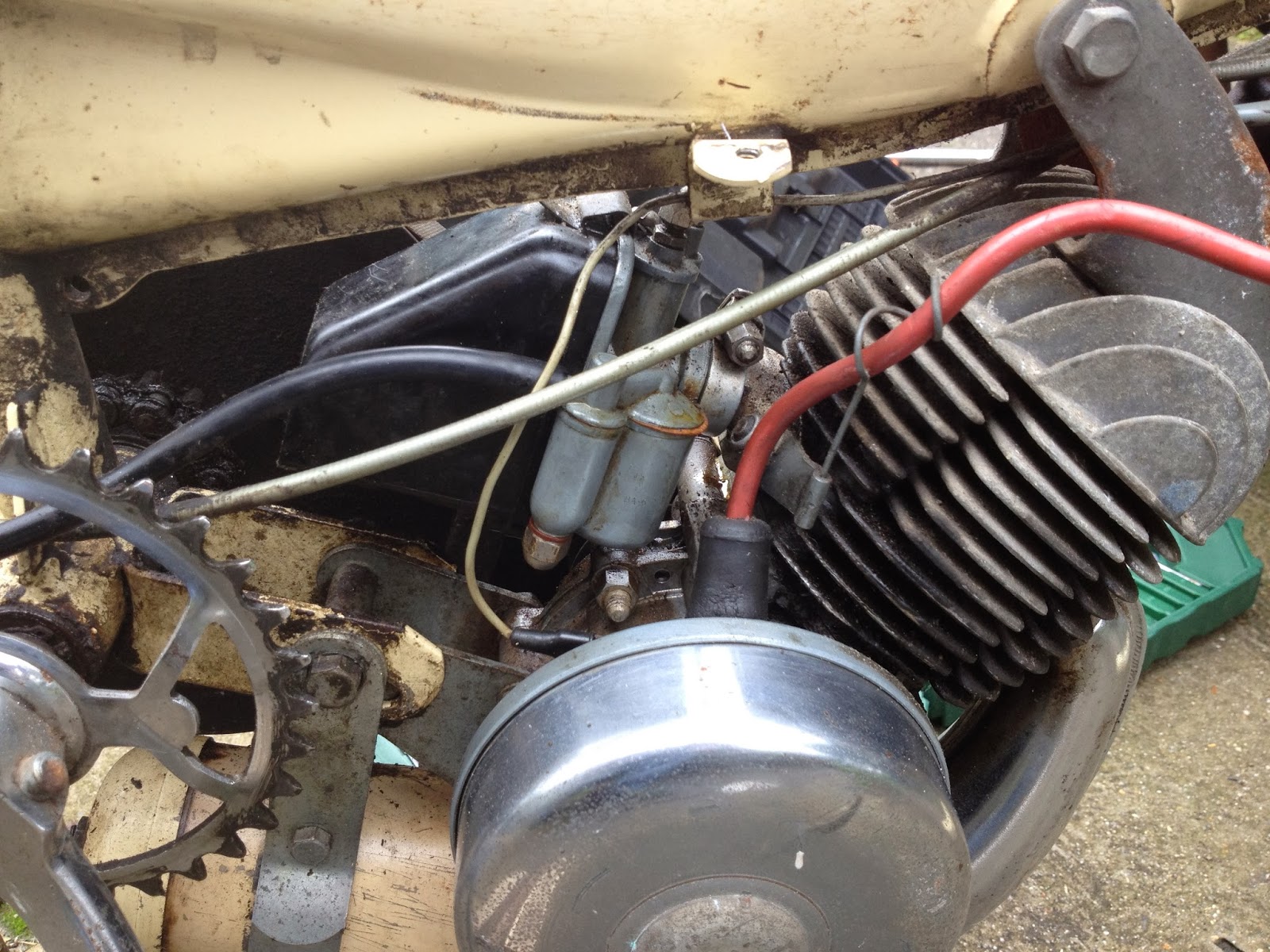 la Mobylette Français: Mobylette AV 44 Renovation