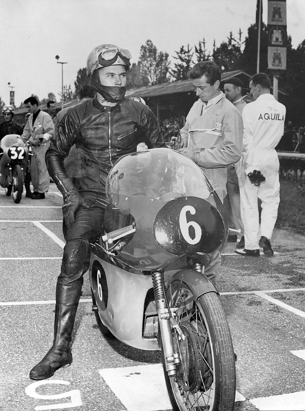 BSA BITS SCRAPS AND ALLSORTS: gary hocking mv agusta 250cc