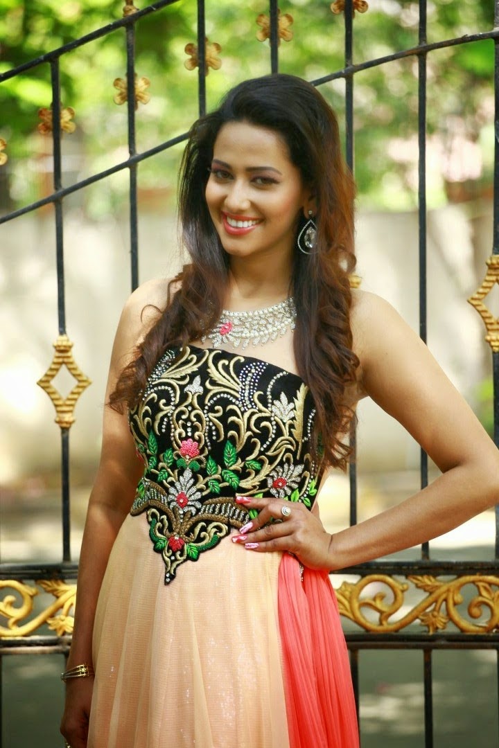 Sanjana Singh Latest Photos HD - IMAGES