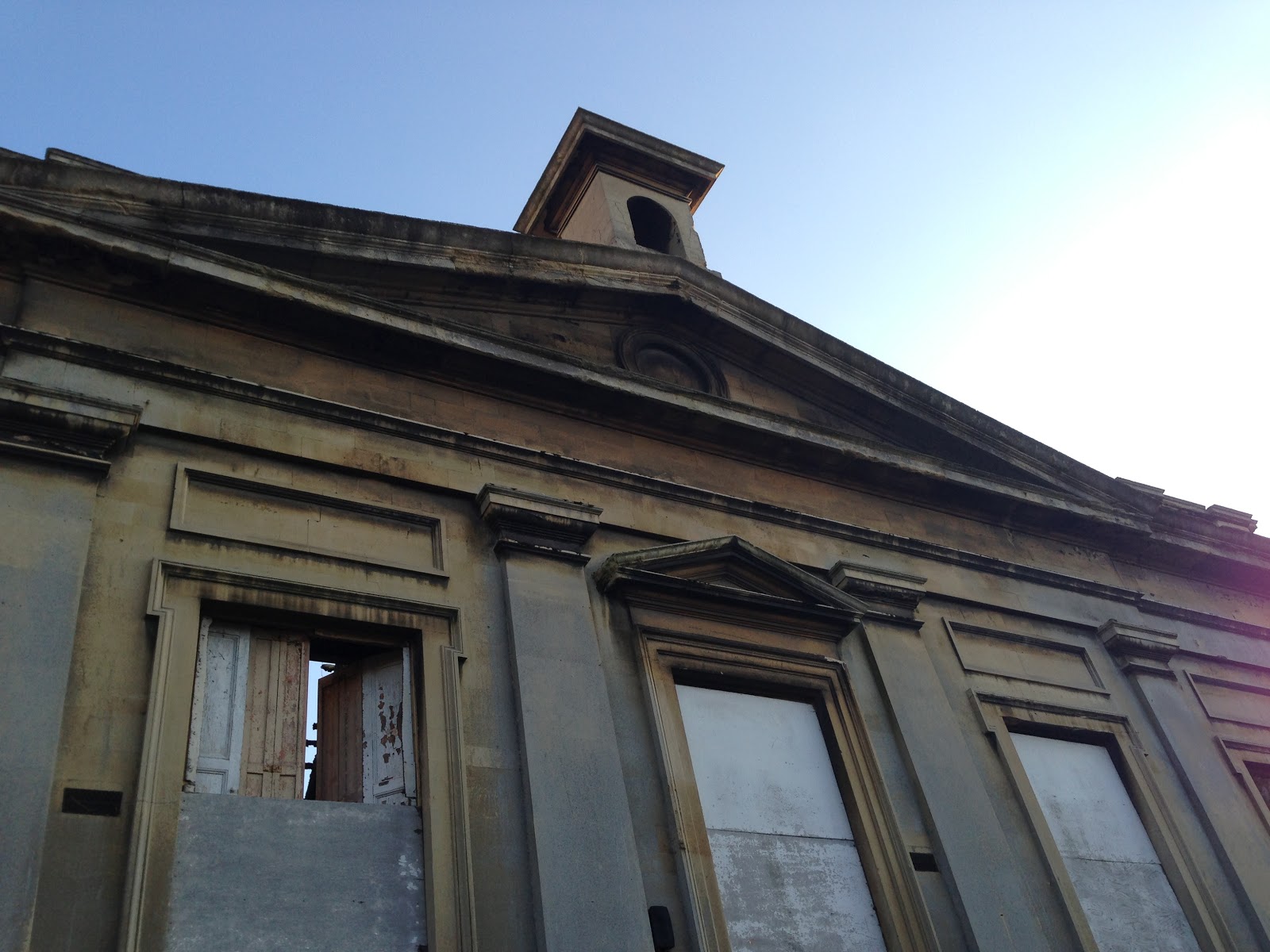 Styling and Salvage: The Locarno Swindon