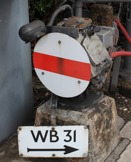 A Tube User's Travels: LU Signalling