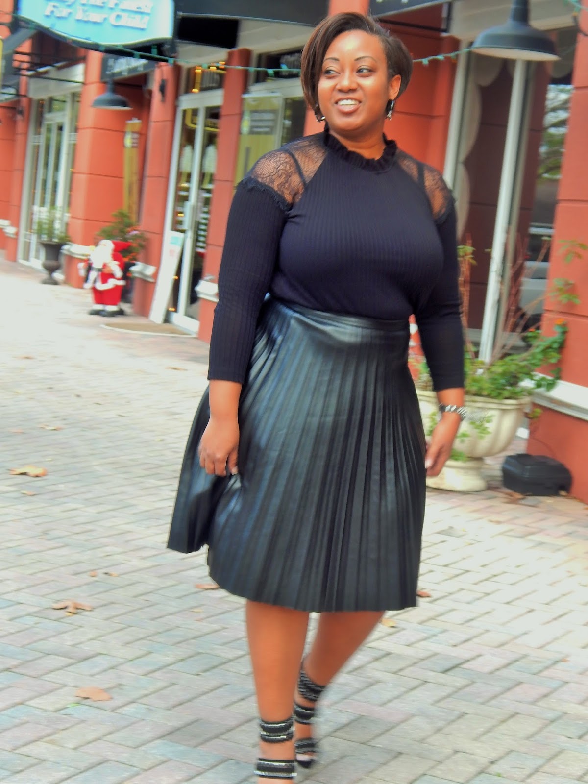 Different Ways to Wear the Faux Leather Look