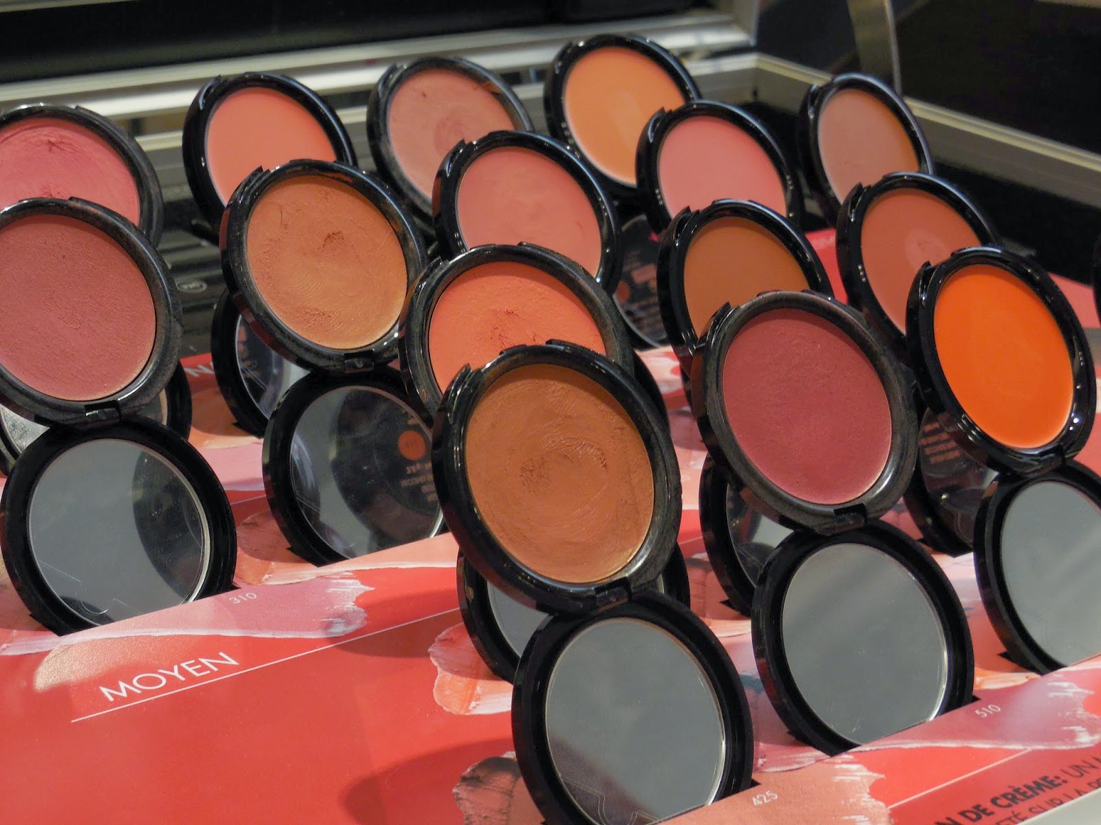 The Makeup For Ever HD Blushes