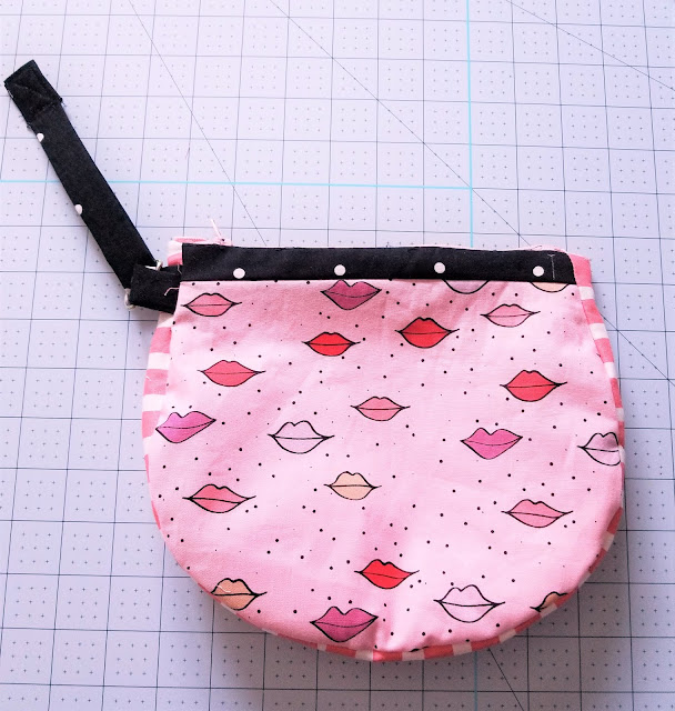 Little Girls Purse Pattern for the Kiss Me Kate Blog Tour | Sew Simple Home