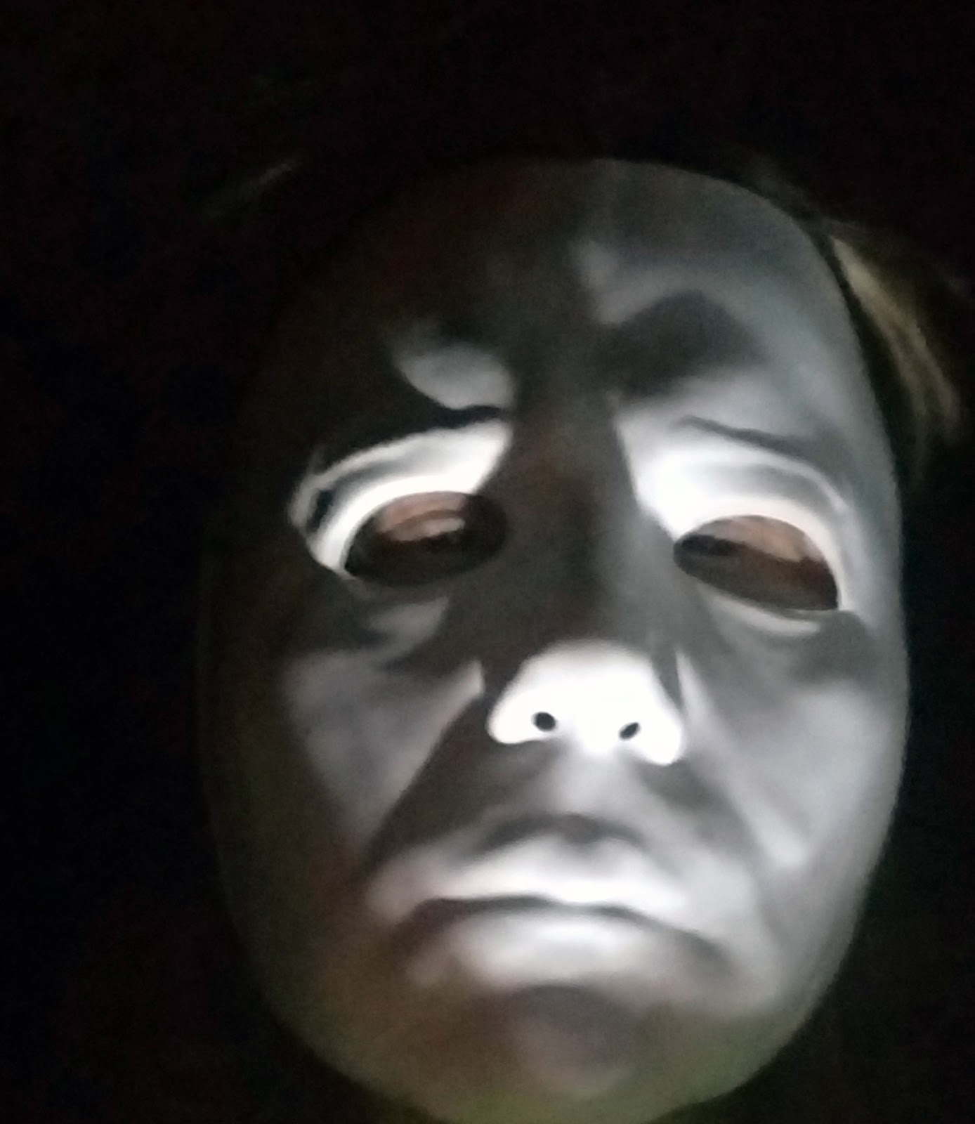 Photography: Using Horror Figures Masks