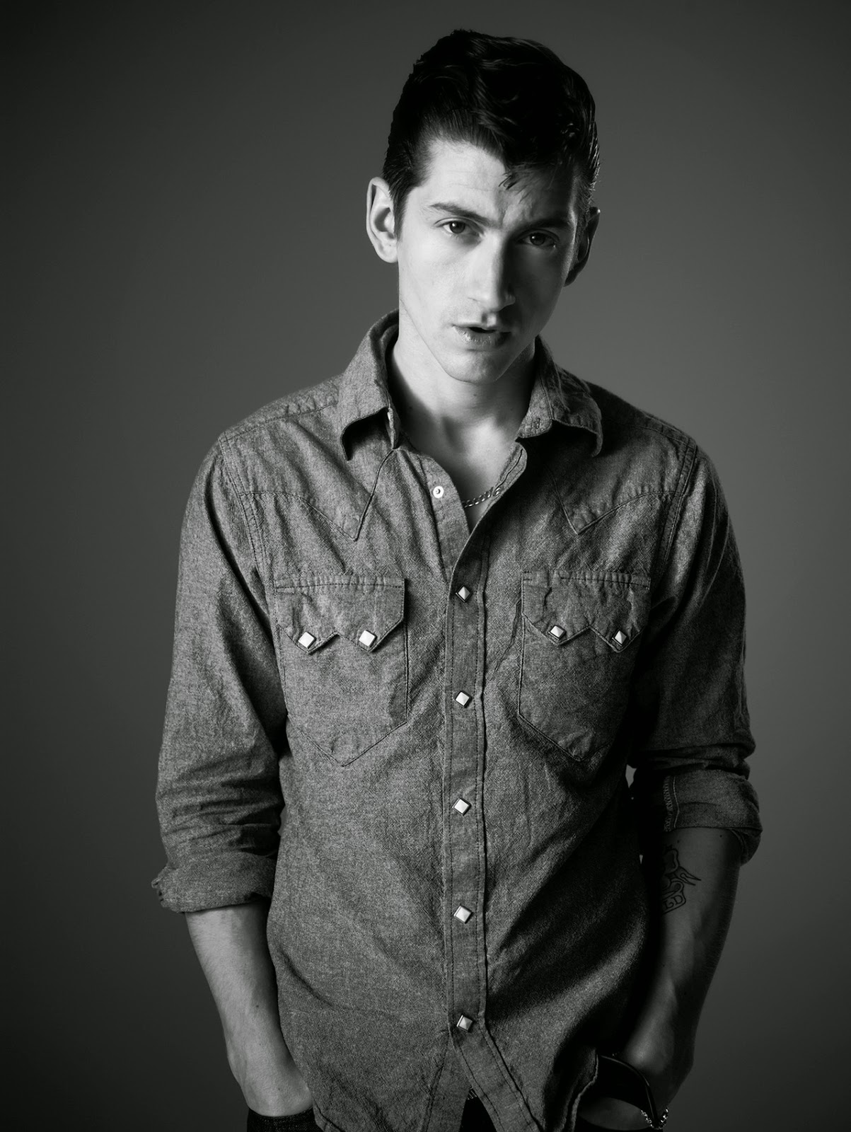 My Cup of Words: Afternoon Vibes: Arctic Monkeys - Do I Wanna Know?