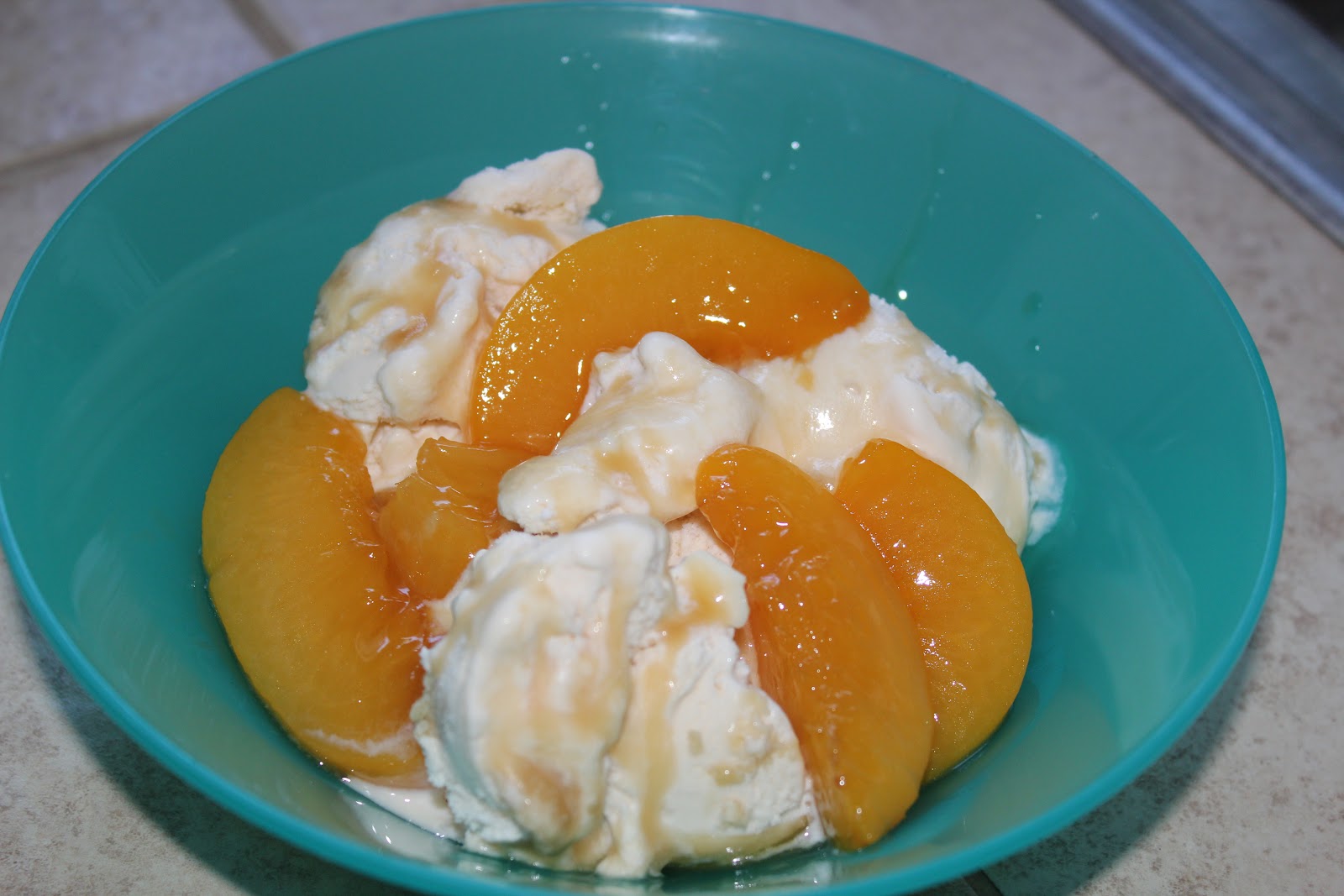 RECIPE: Sweet Peach Ice Cream Topping | Livin' the Mommy Life