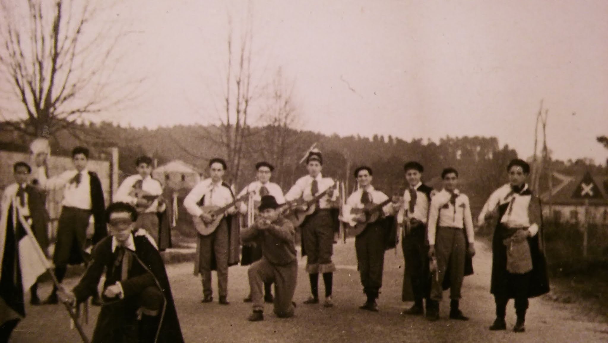 LOS POKER, CONJUNTO ROCK- Y RONDALLA, CARBALLIÑO: 2022