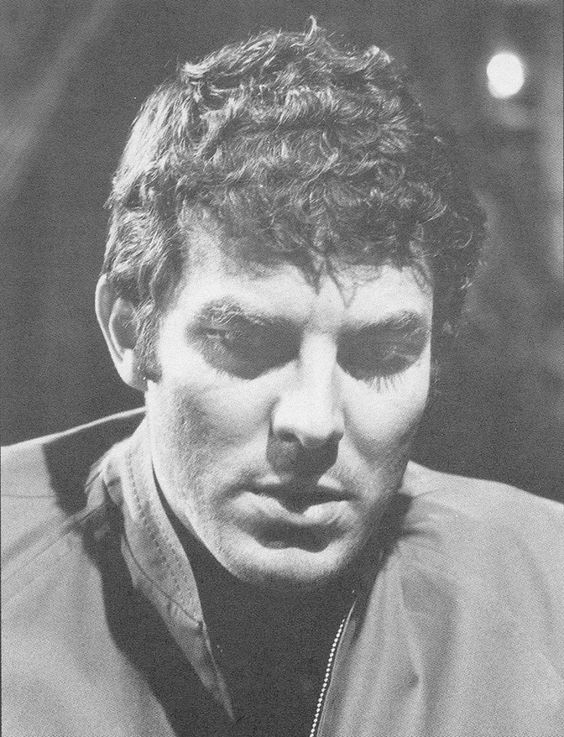 Shadows on the Wall: An Online Dark Shadows Fanzine: Joe Haskell