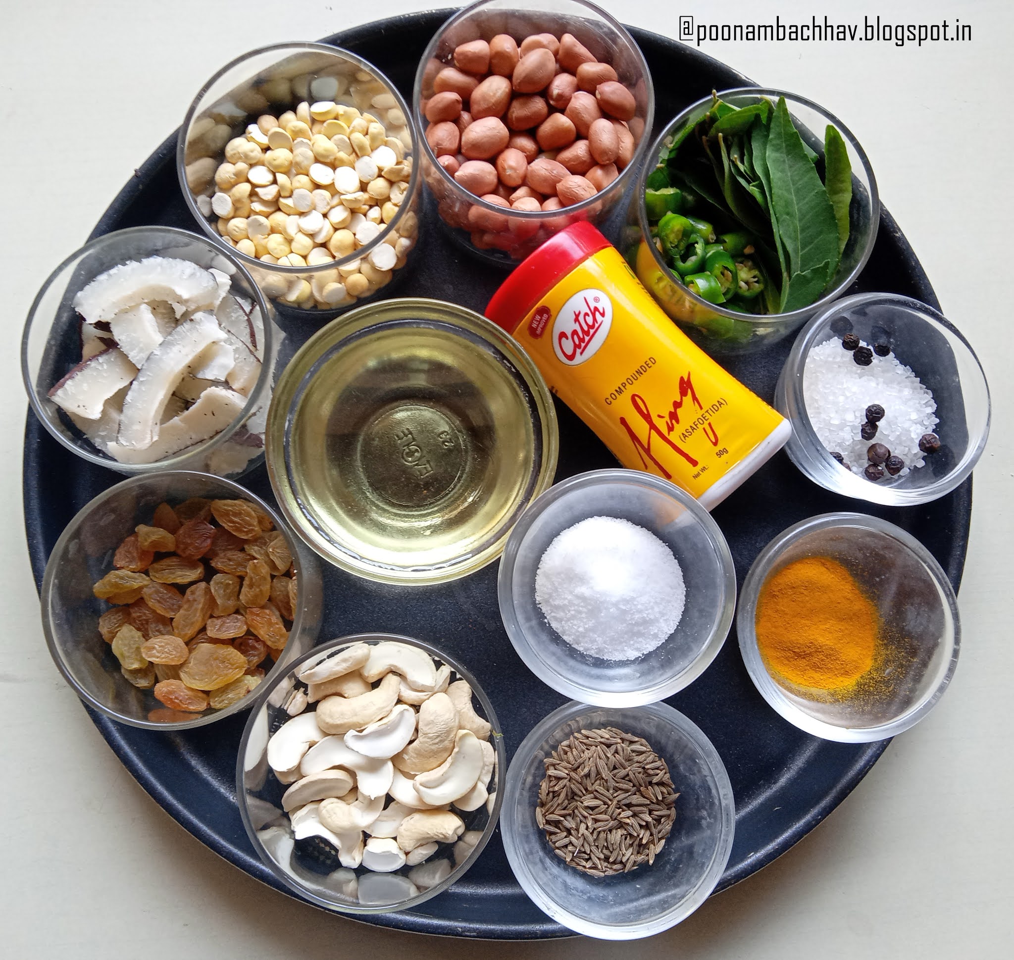 Annapurna: Roasted Poha Chivda