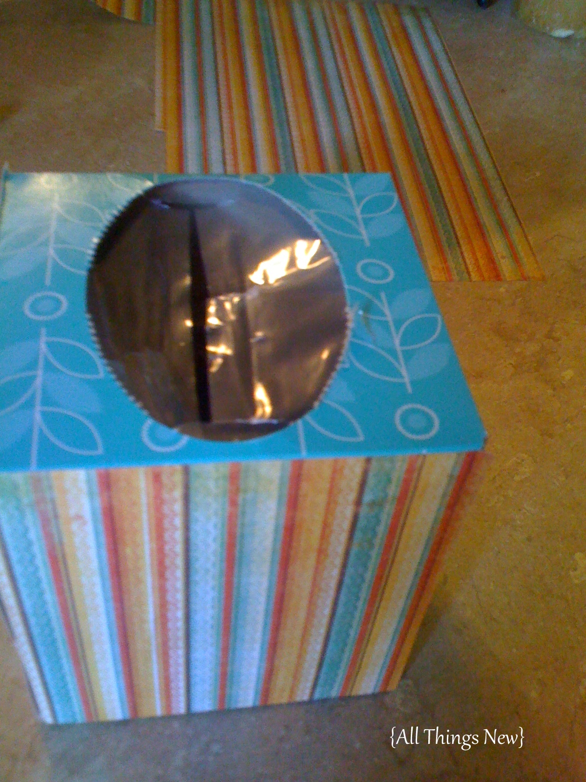 {All Things New}: DIY: Floral Arrangement Made From a Kleenex Box