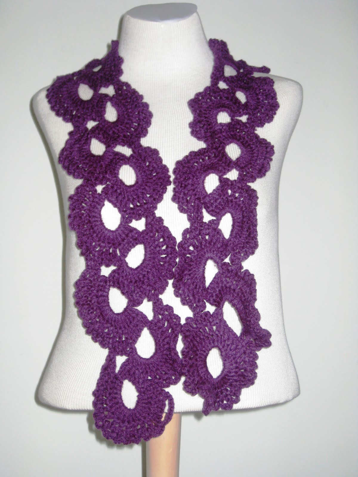 Enchanted with Yarn: Seashells Scarf in a Rich Orchid Color
