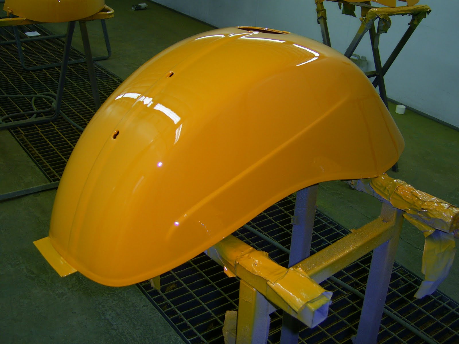 Scooter Photos: Vespa Rally Floor Paint Job