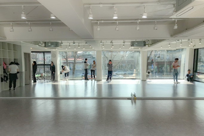 KPop Dance Class in Seoul (For Beginners) — Anagon