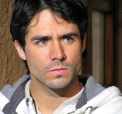 Los Ojos del Espectador: José Ron