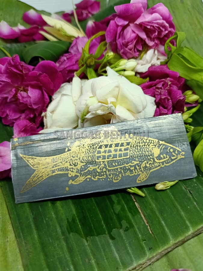 AZIMAT MANCING MANTRA IKAN ~ Jimat Azimat | Batu Mustika Geliga | Keris ...